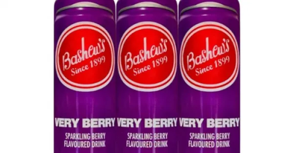 Bashew's Can Very Berry Sparkling Flavoured Drink 6x300ml